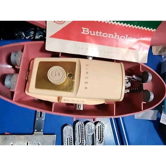 Singer | Art | Singer Button Holder Buttonholer 96s Mcm Sewing ...
